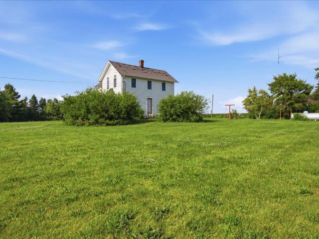 20042 N 2500 East Road