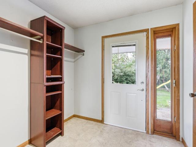 20046 Hillside Drive
