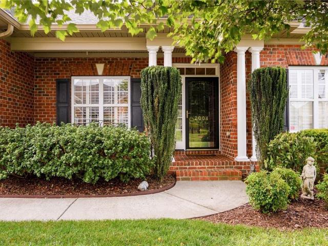 2004 Muirfield Place
