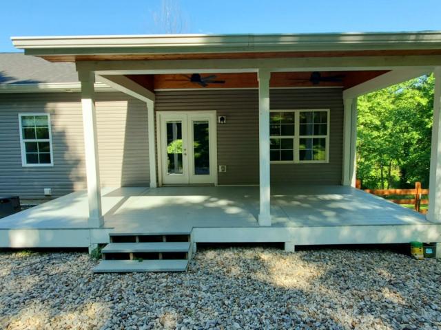 2004 McMahan Hollow Rd