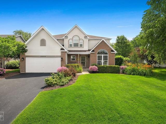 2004 Oakdale Estates Dr, Plainfield, IL 60586