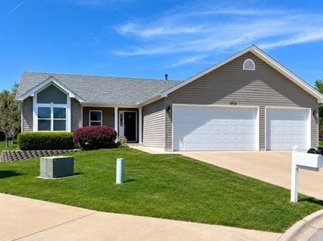 2004 Abby Ct, Lake Saint Louis, MO 63367