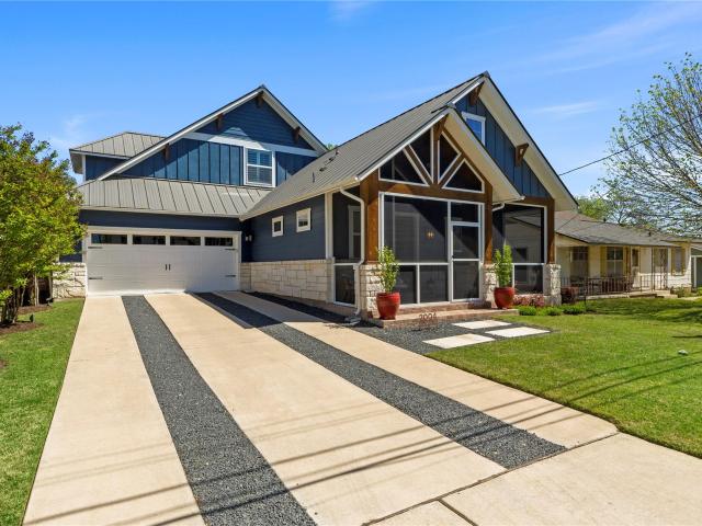 2004 Alegria Rd