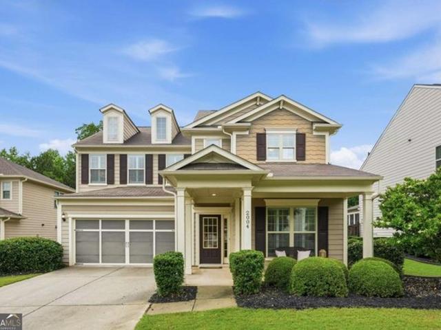 2004 Blossom Hill Dr, Roswell, GA 30076