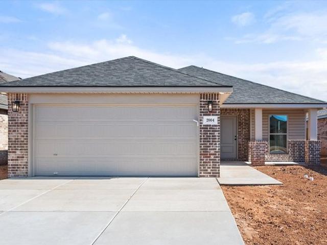 2004 Cottonwood Ave, Wolfforth, TX 79382