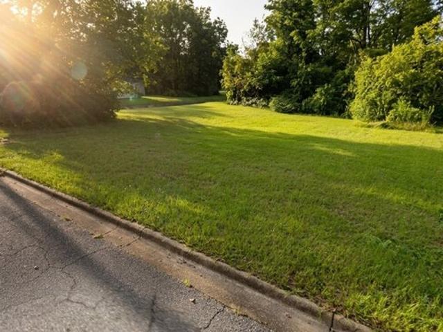 2004 Glanton St, Dothan, AL 36303