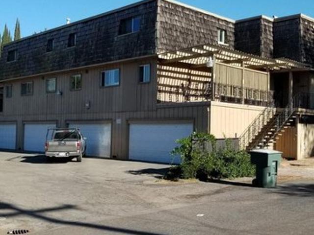 2004 Grange Ave, Stockton, CA 95204