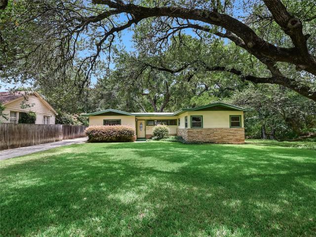 2004 Griswold Ln