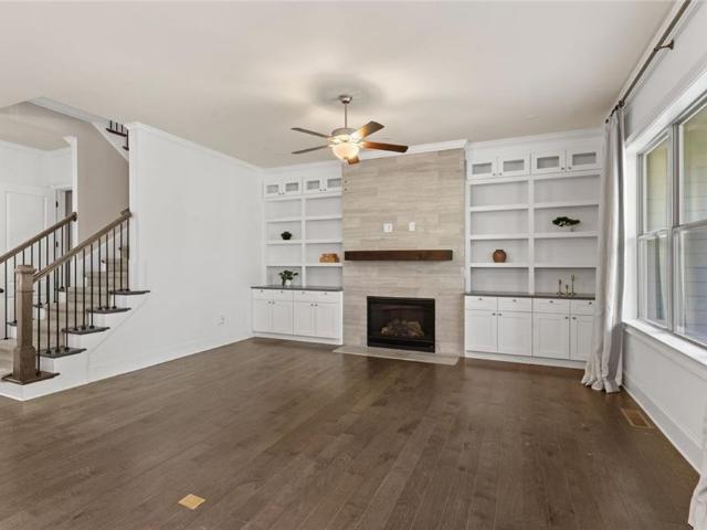 2004 Heyward Way