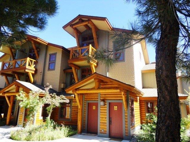 2004 Lodestar Dr, Mammoth Lakes, CA 93546