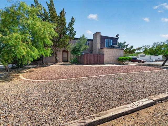 2004 Pasadena Ave, Kingman, AZ 86401