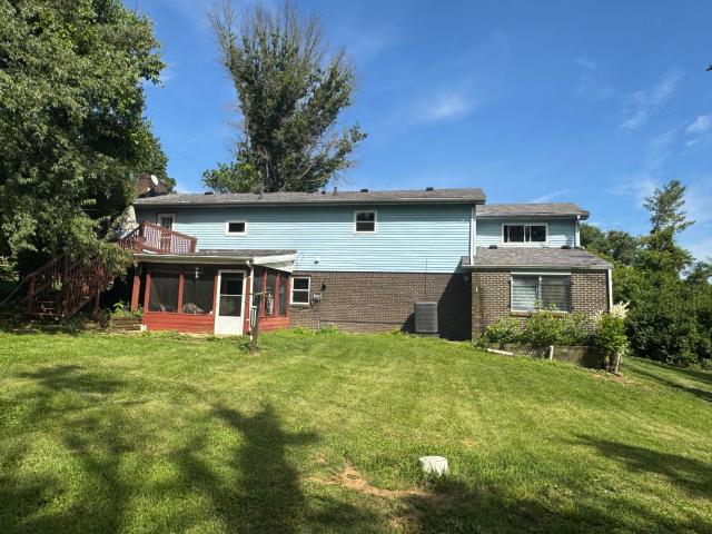 2004 Rockwood Road