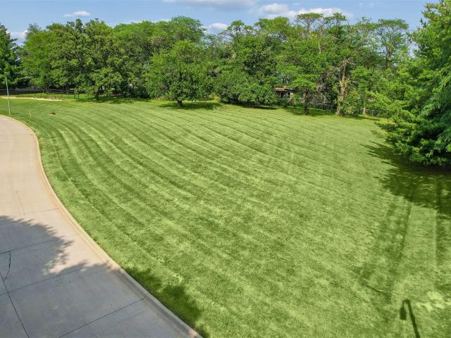 2004 S 41st Court
