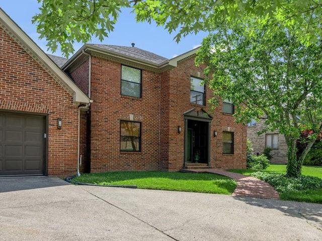 2004 Shadybrook Ln, Lexington, KY 40502