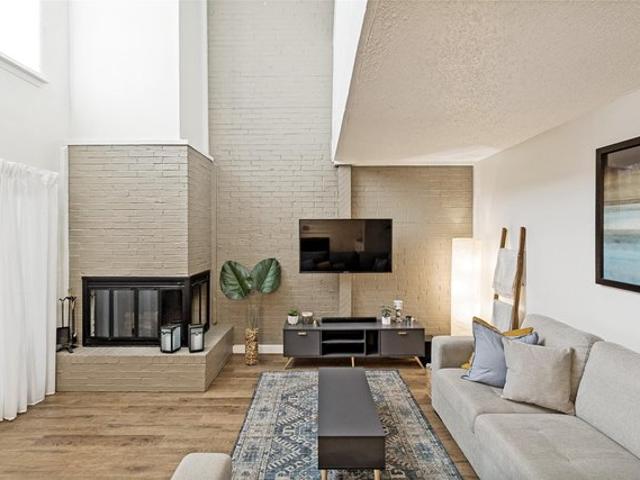 2004 Town Pl, Garland, TX 75041