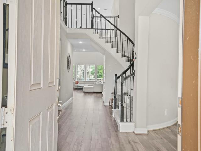 2004 Woodland Park Court