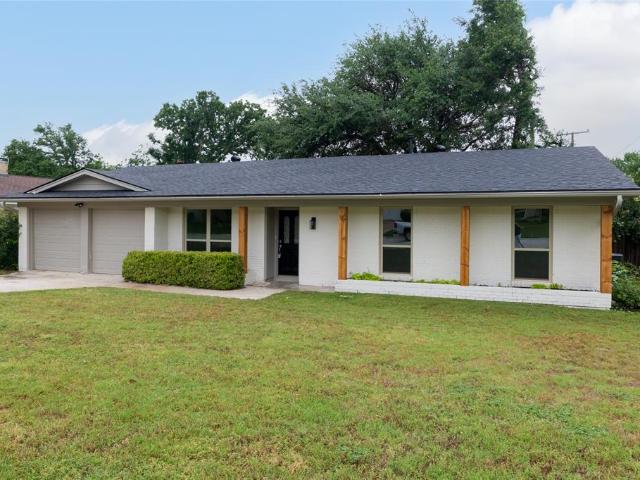 2004 York Drive