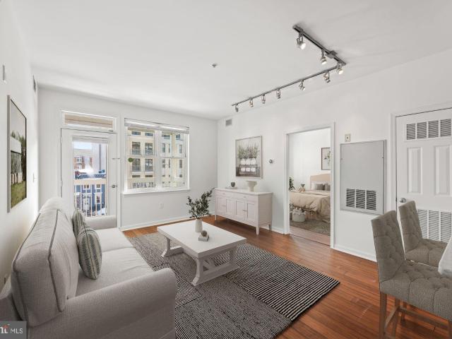 2004 11th St NW, Unit 222, Washington, DC 20001 | MLS #DCDC2260