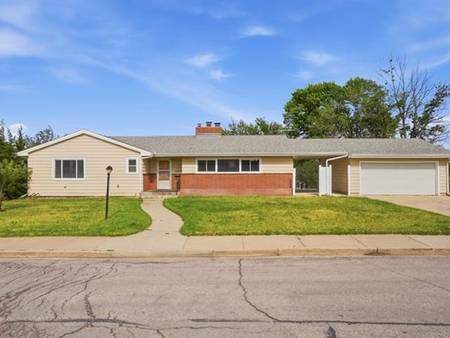 2004 9th Ave, Rapid City, SD 57701