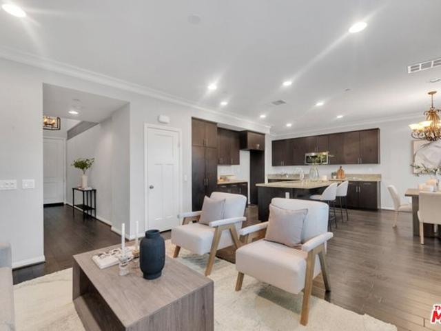 20051 Lila Pl, Winnetka, CA 91306