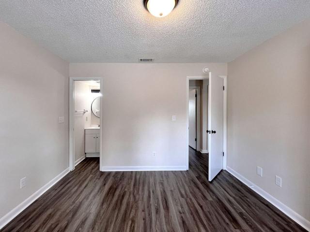2005/2007 Buckeye 2 Bedroom Apartment for Rent at Buckeye Rd Ne, Winter Haven, FL 33881