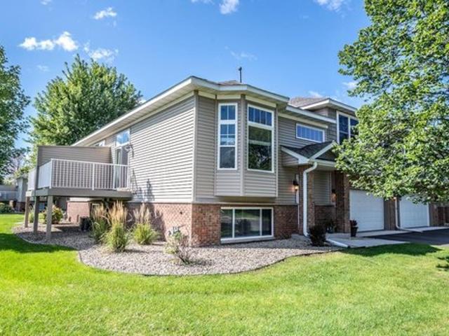 20055 Holt Ave W, Lakeville, MN 55044
