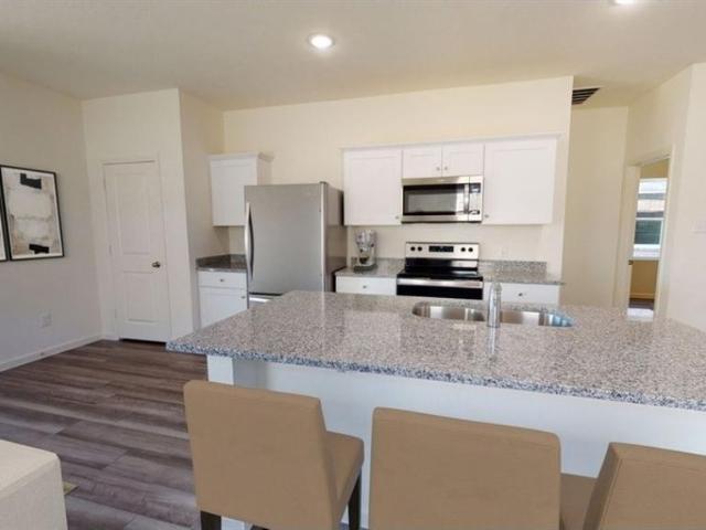 2005 Meadow Park Drive