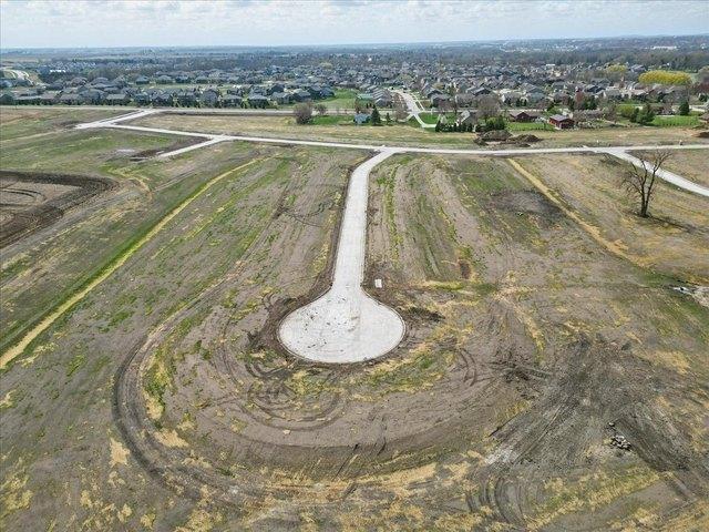 2005 NE Pond View Ct, Ankeny, IA 50021