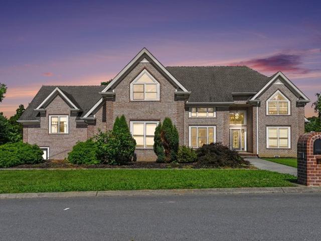 2005 Alan John Way, Lebanon, TN 37087