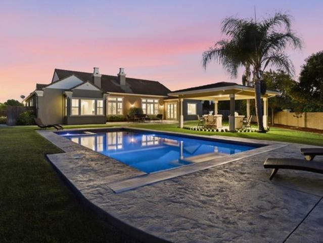 2005 Alicante Pl, Morgan Hill, CA 95037