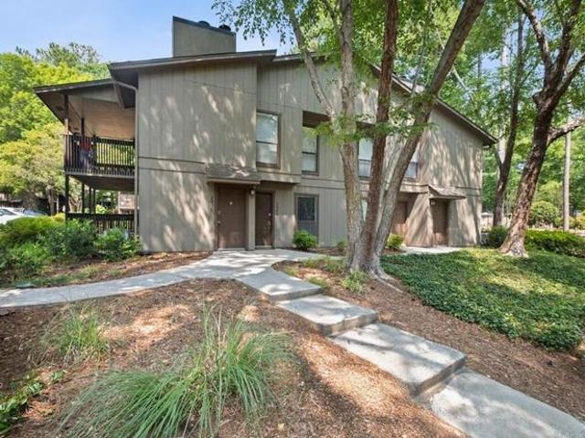 2005 Cumberland Ct SE, Smyrna, GA 30080