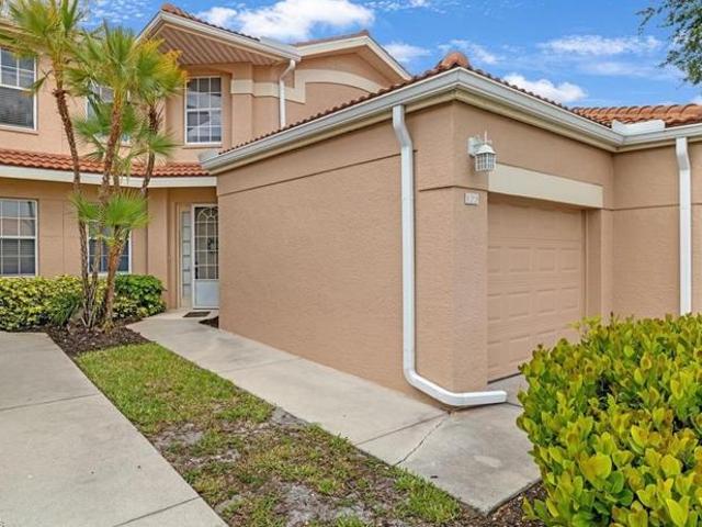 2005 Crestview Way #122, Naples, FL 34119