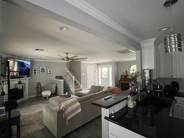 2005 Crooked Creek St, San Antonio, TX 78232