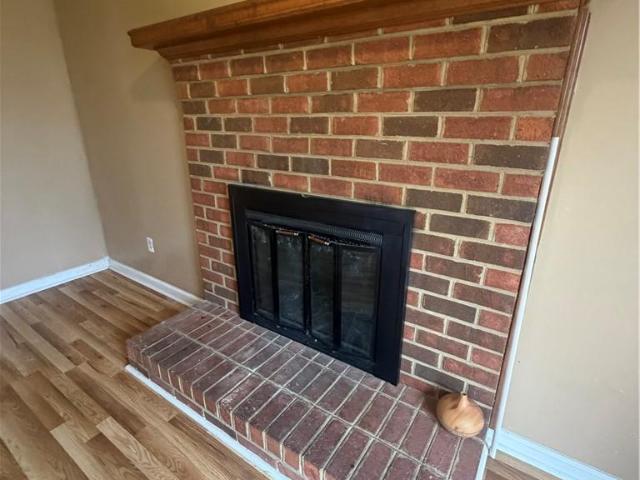 2005 Falls Church CT