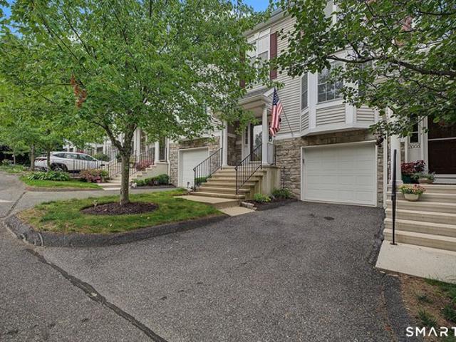 2005 Heartwood Ln Unit 2005, Danbury, CT 06811