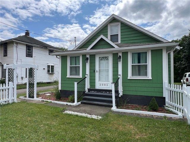 2005 Lake Rd, Elmira, NY 14903