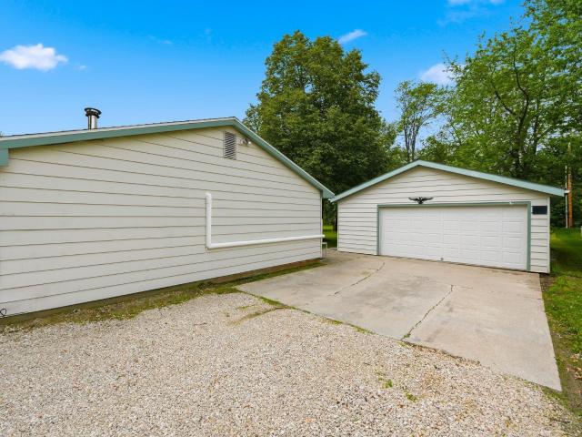 2005 Lathrop Drive