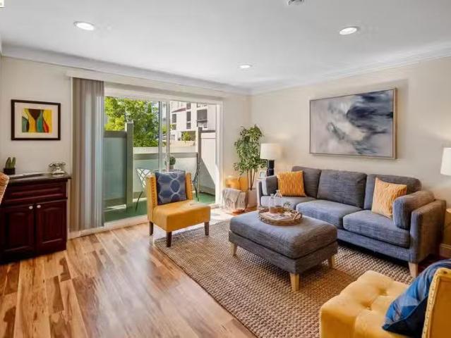 2005 Pleasant Valley Ave #116, Oakland, CA 94611 MLS# 41060836
