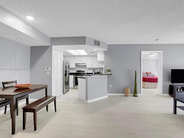 2005 SE 10th Ave #403, Fort Lauderdale, FL 33316