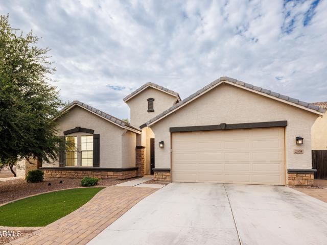 2005 W ASTON Drive
