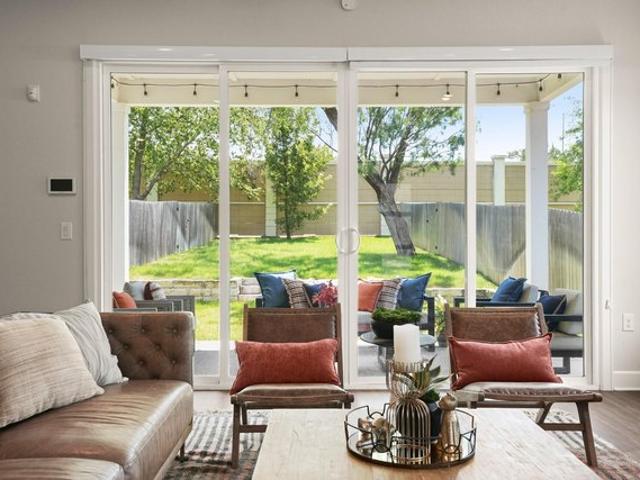 2005 Winsted Ln Unit B, Austin, TX 78703