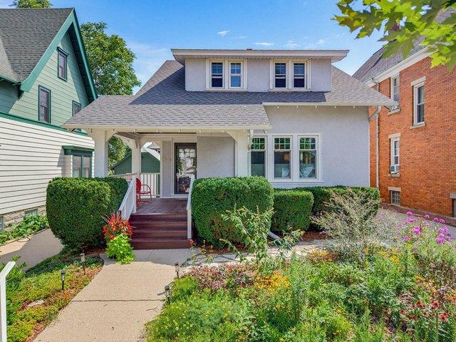 2006 N 48th St, Milwaukee, WI 53208