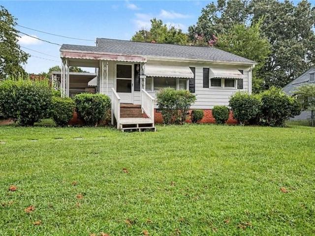 2006 N Ashland Dr, Burlington, NC 27217