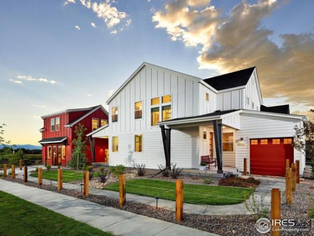 2006 Autumn Moon Dr, Windsor, CO 80550