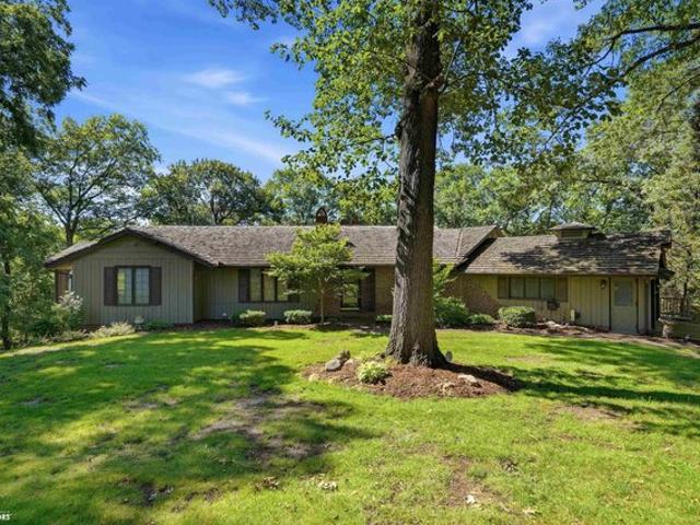 2006 Bittersweet Cir, Mount Pleasant, IA 52641