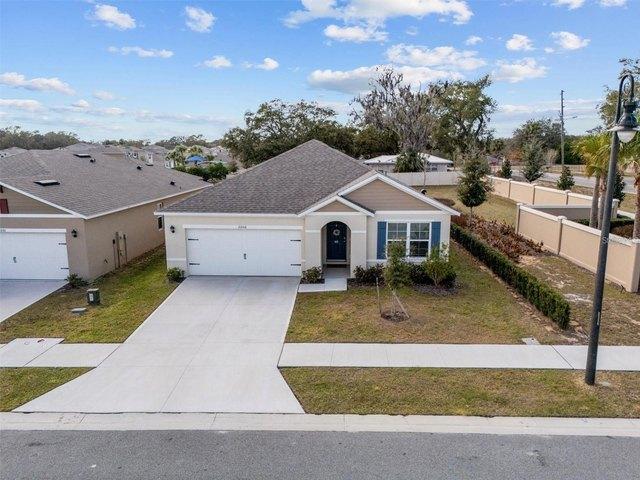 2006 Doe Run Dr, Davenport, FL 33837