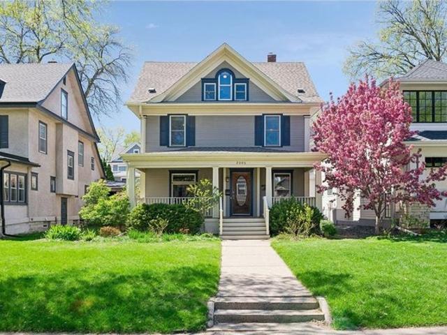 2006 Fremont Ave S, Minneapolis, MN 55405