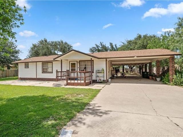 2006 Frontier Dr, Palmview, TX 78574