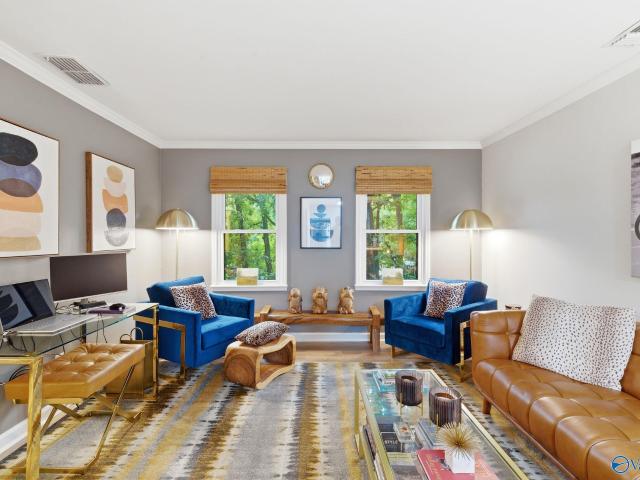 2006 Greenwood Place SW 14C