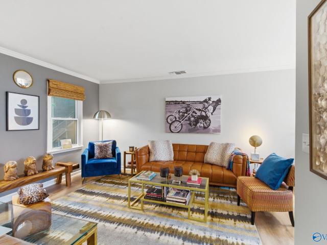 2006 Greenwood Place SW 14C